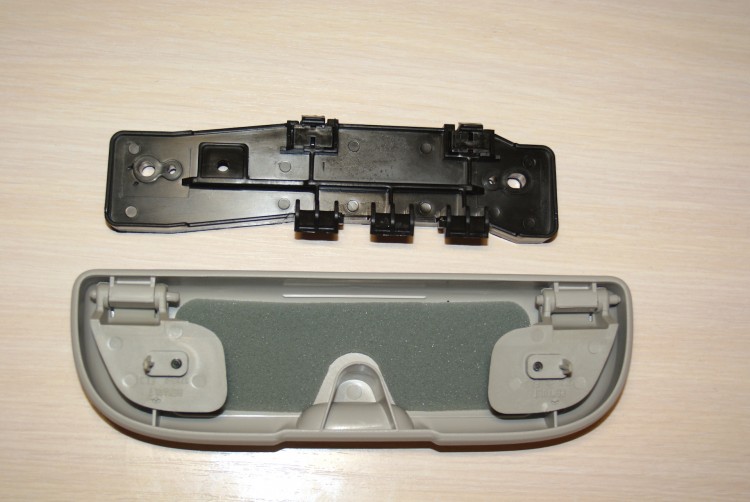 Очечник оригинал на РЕНО, Лада Ларгус и Х Рей, 8200826850